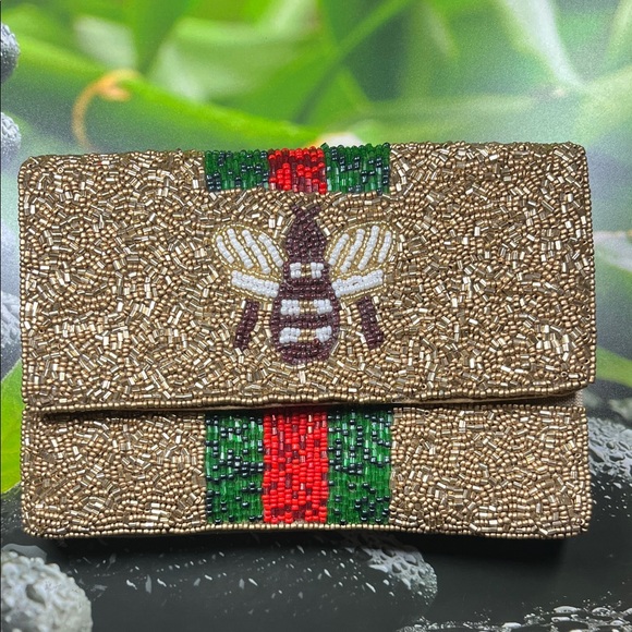 unbranded | Bags | Bumble Bee Seed Beadbugle Bead Crossbodyclutch ...